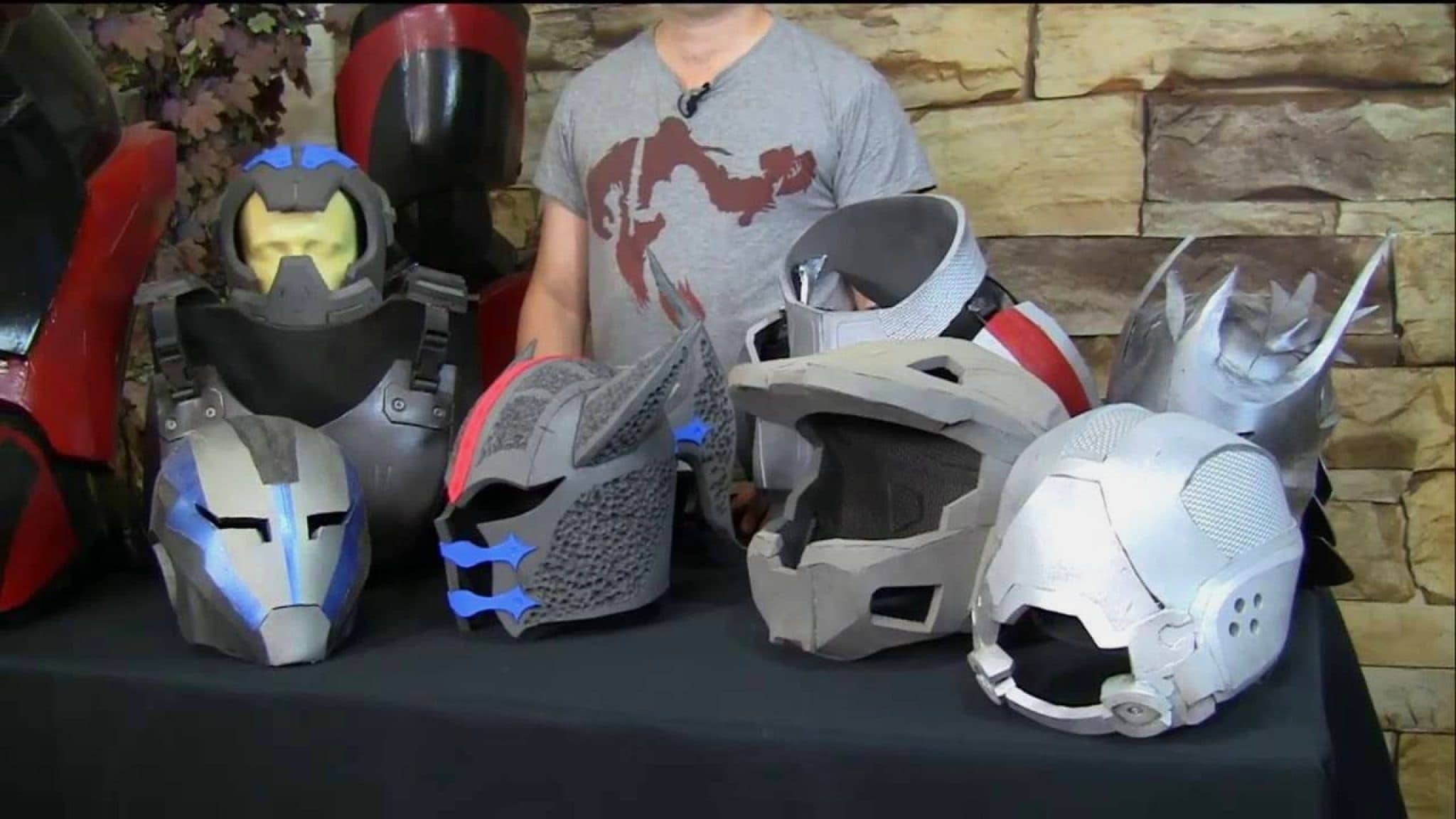 How to Make a Helmet for Your Cosplay Costume